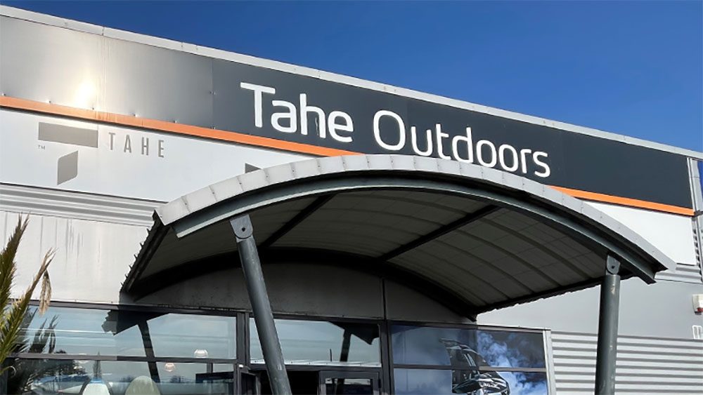 Tahe Outdoors Change de Spot sur Sup Passion.com